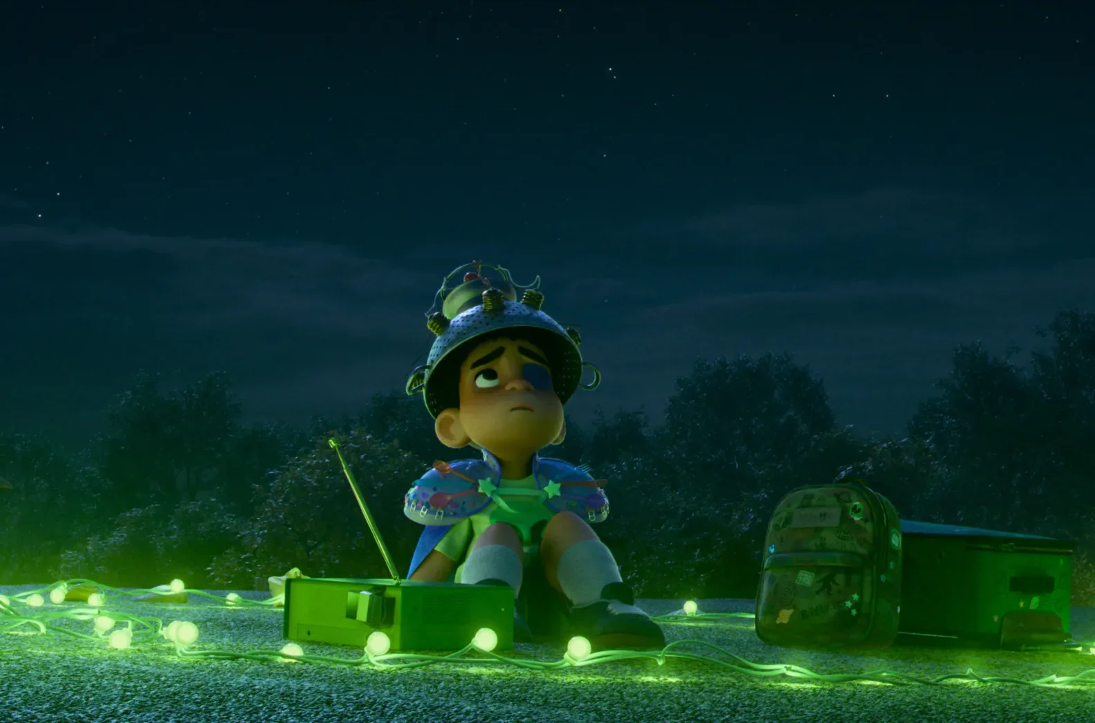 Review phim Elio: Khi "người ngoài hành tinh" không ở ngoài không gian ...