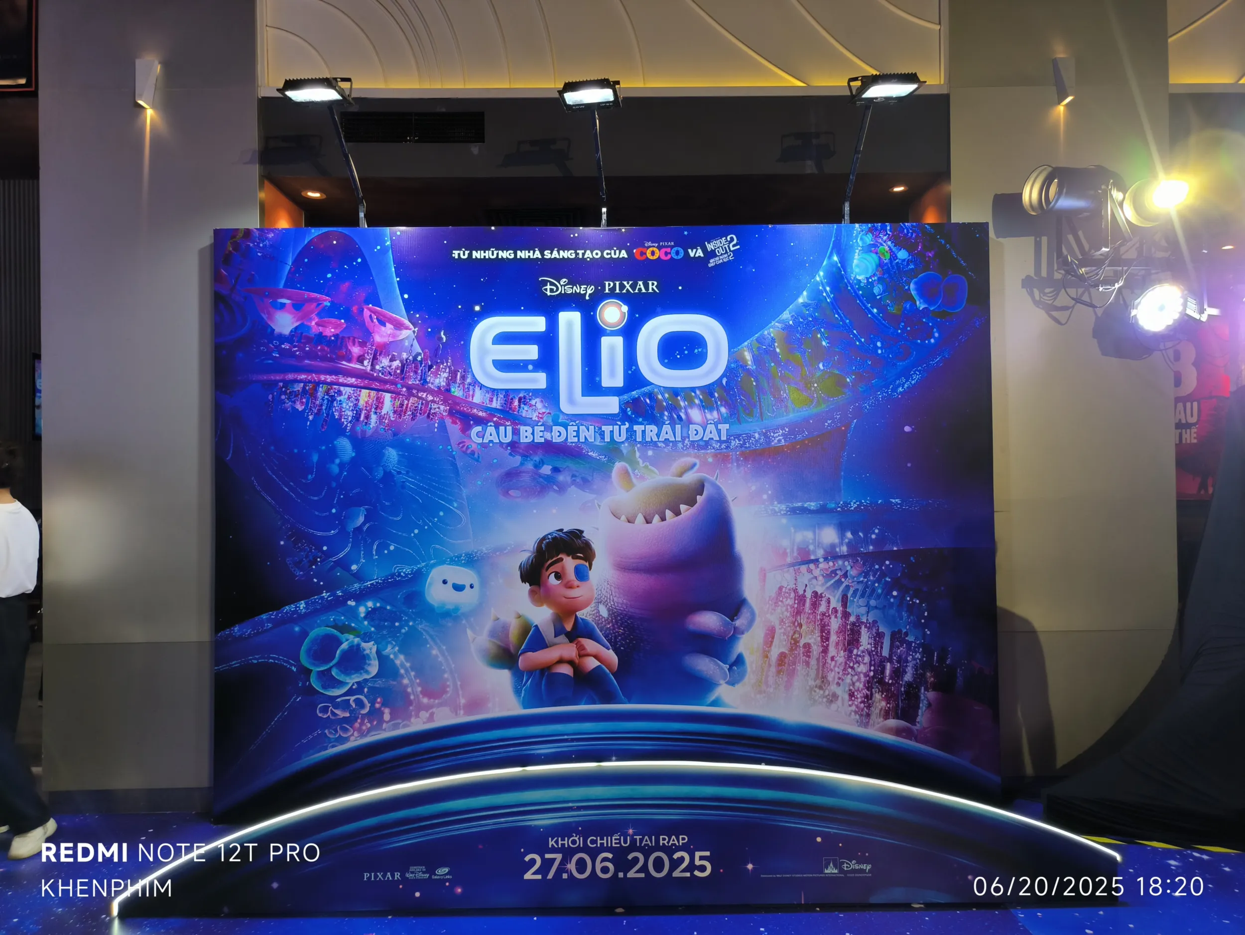 Review phim Elio: Khi "người ngoài hành tinh" không ở ngoài không gian ...