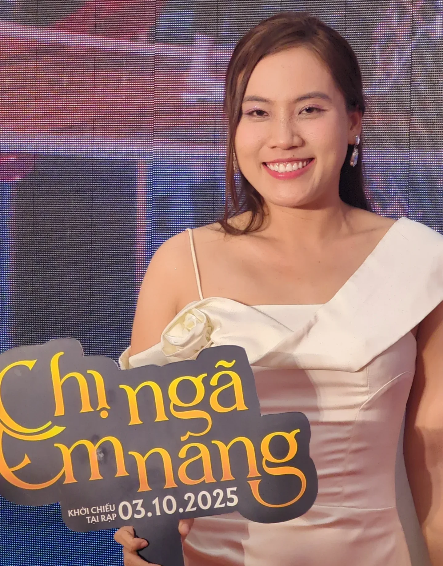Review phim Chị Ngã Em Nâng — Khen Phim